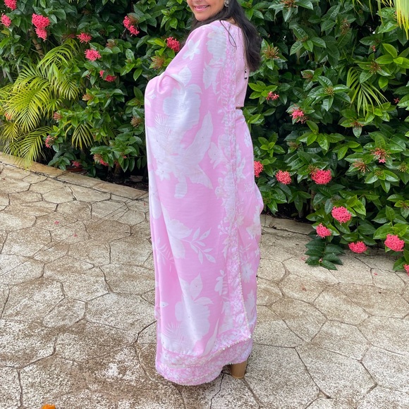 Lashkaraa | Sarees | Prestitched Light Pink White Floral Saree | Poshmark
